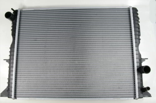Radiator Land Rover Defender PCC001020 - Land Atelier